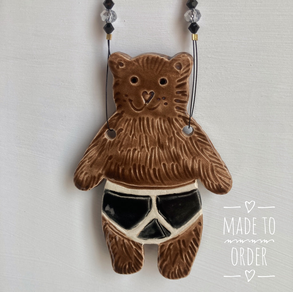 Bear in Y-Fronts – Magpie & Butterfly